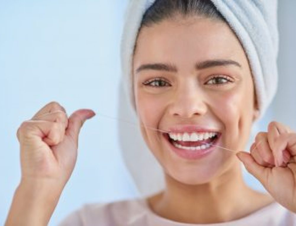 The Secrets To Cleaning Between Teeth!